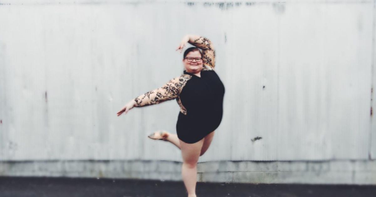 Lizzy Howell, la ballerine de 15 ans qui brise les codes