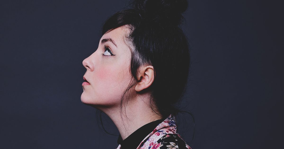 Hoshi : Pourquoi on adore le nouveau phénomène de la chanson française