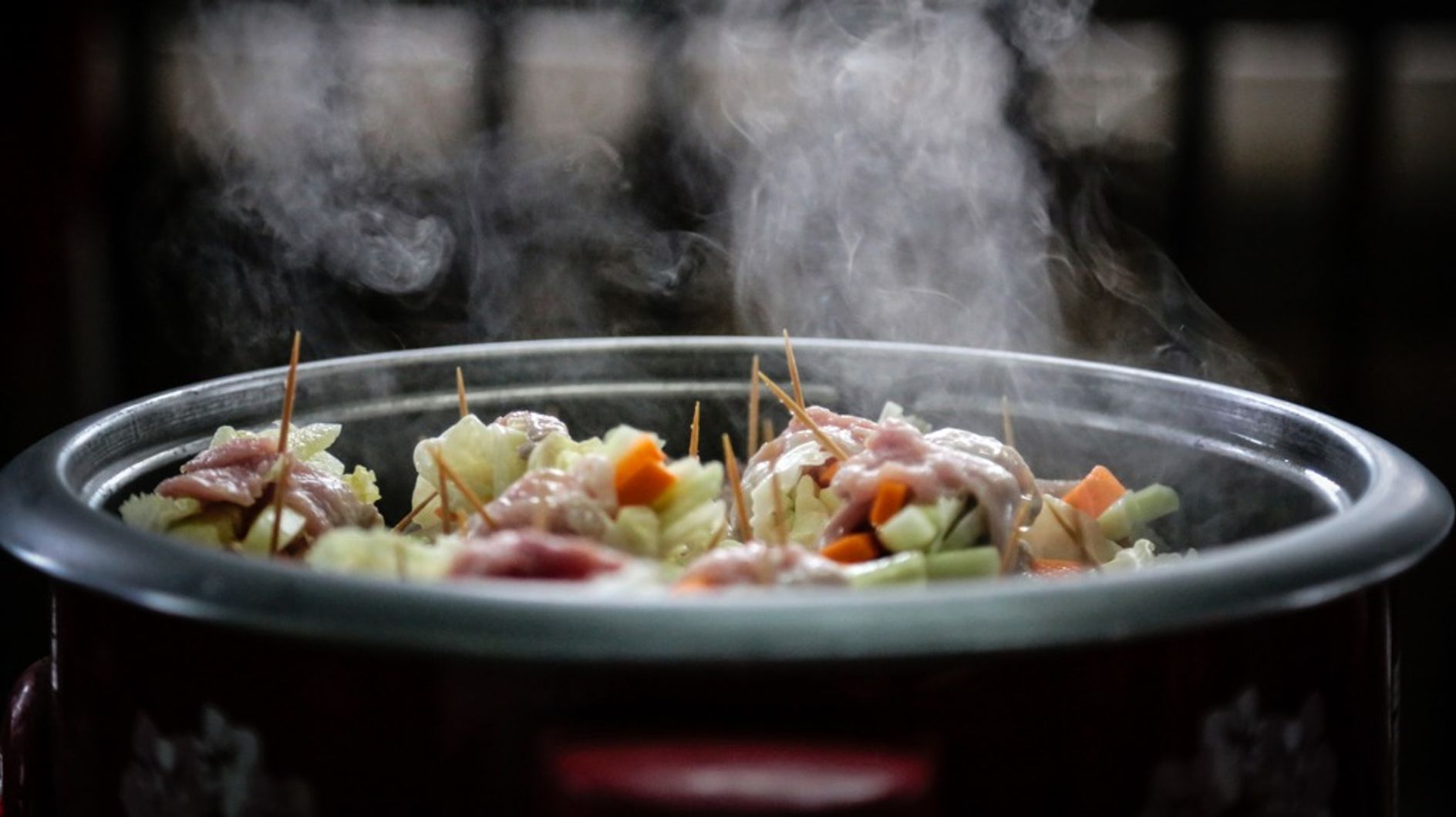 Cuire à la vapeur : cuisiner à la vapeur, enchanter les saveurs