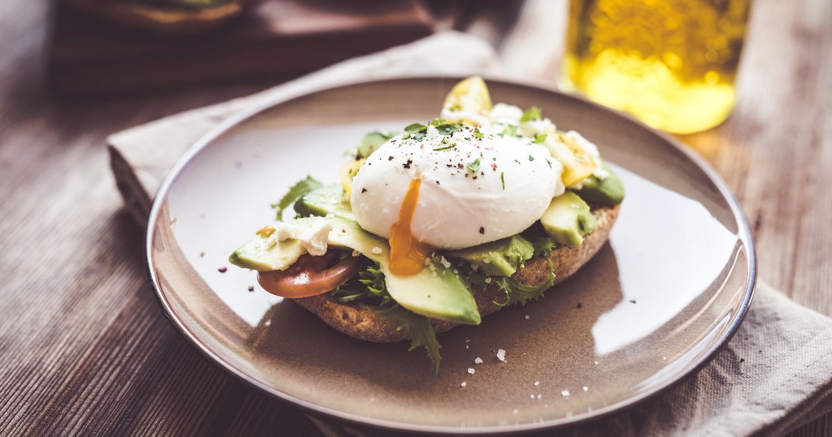 Cómo hacer huevos escalfados