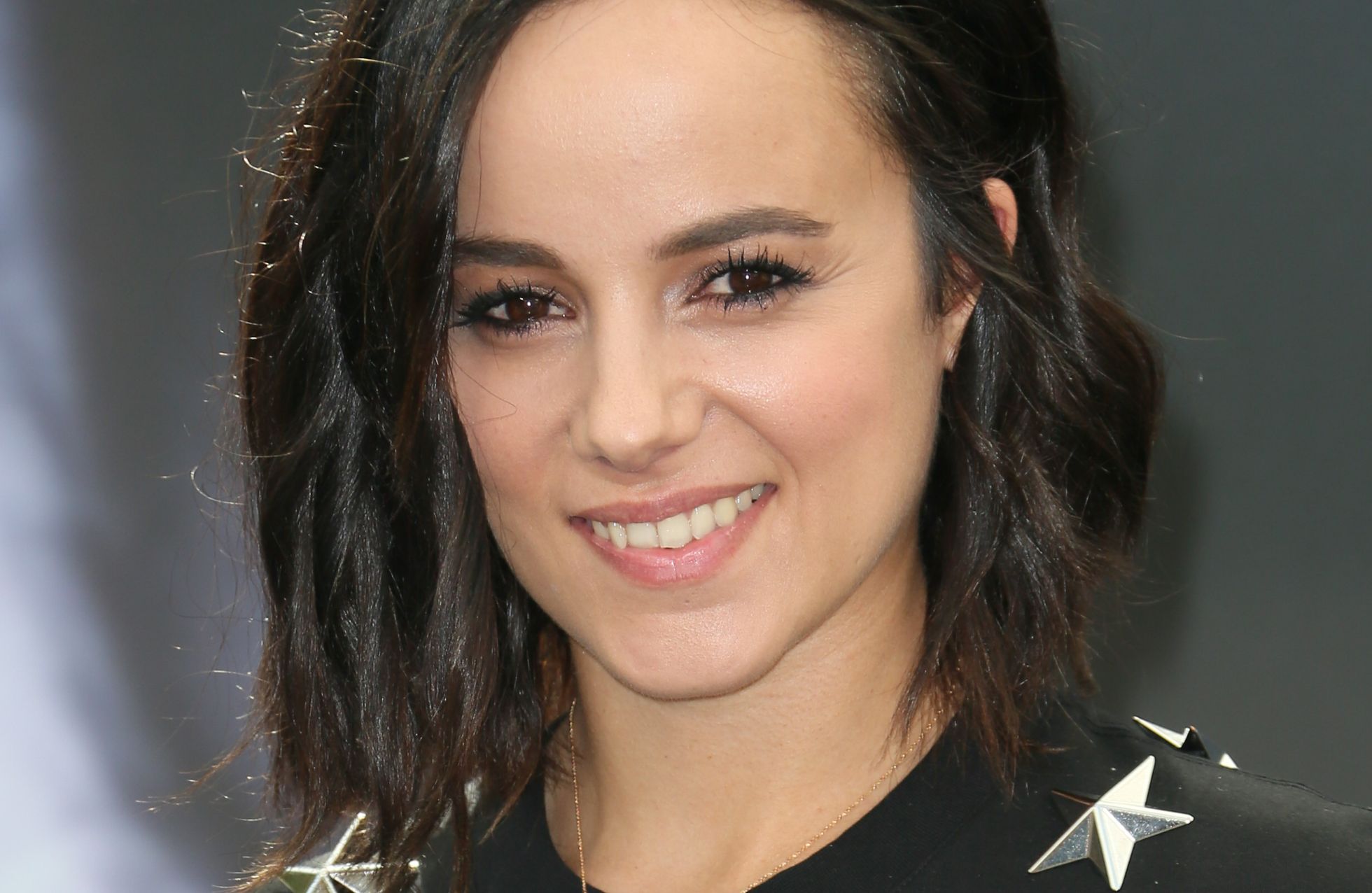 Alizée pose aux côtés de sa fille Annily, son portrait craché