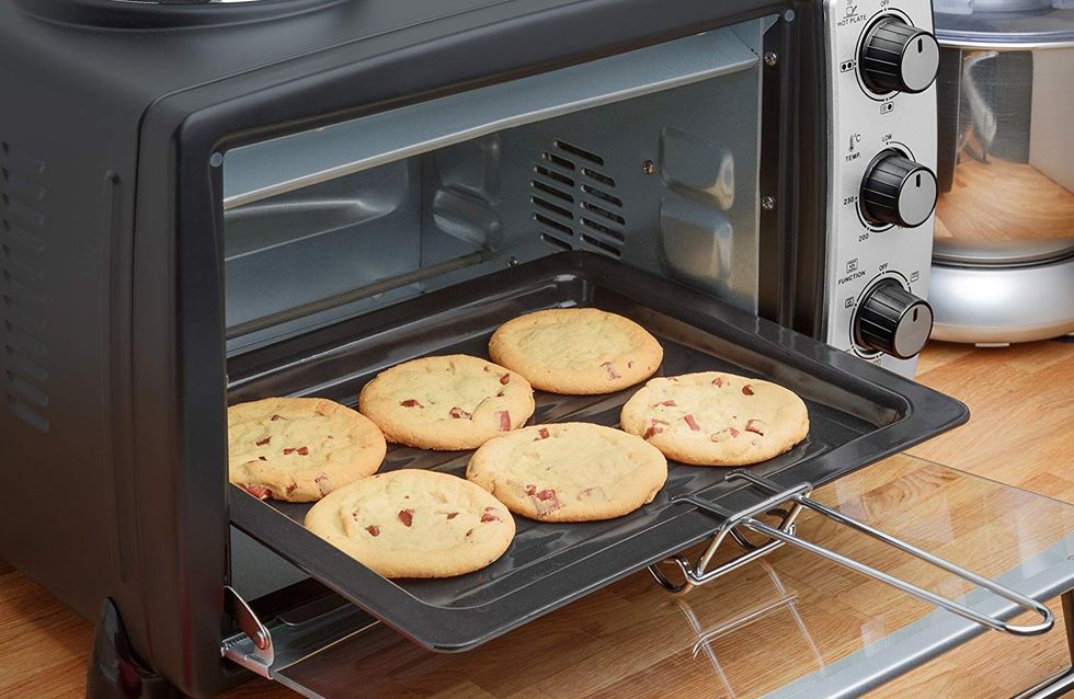 mini-fours et plaques de cuisson intég