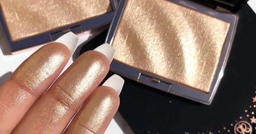 5 étapes à suivre pour bien appliquer son l'highlighter