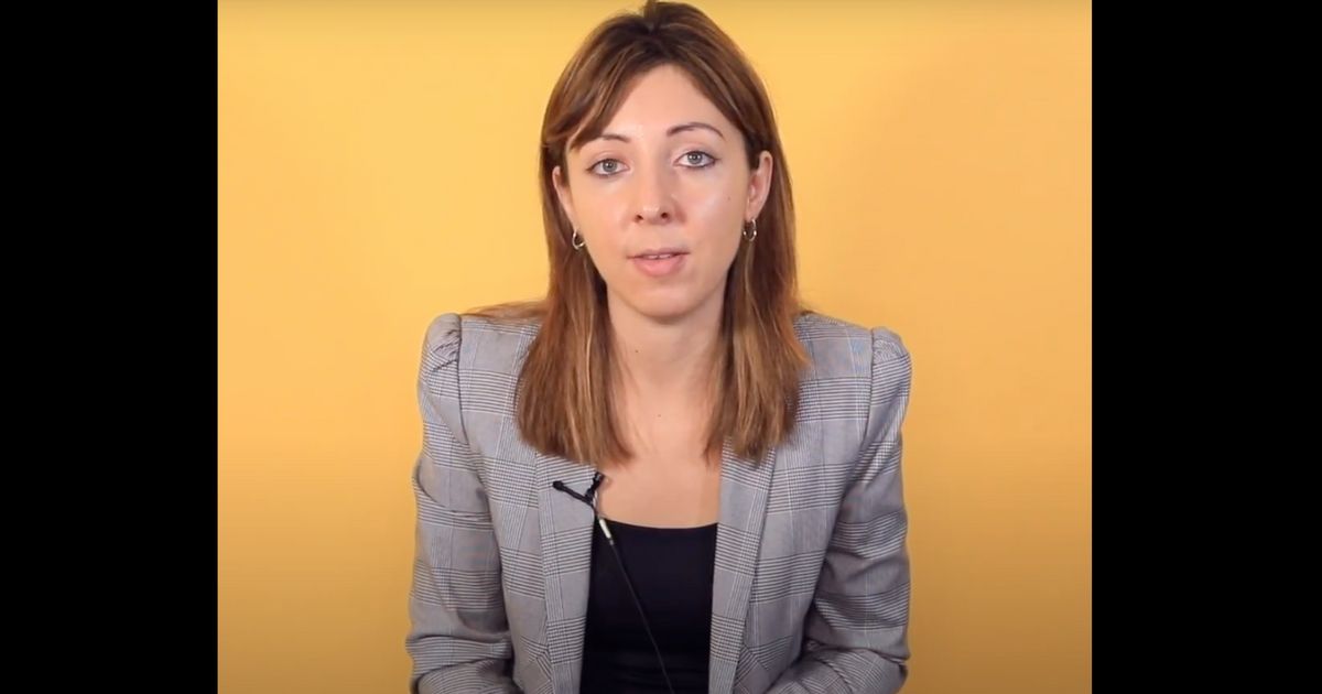 Comment Laura, survivante d'une tentative de féminicide, est devenue ...