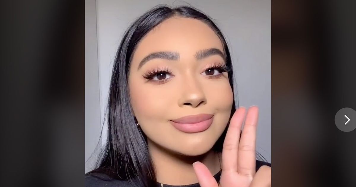 Masque : l’astuce imparable pour faire tenir son rouge à lèvres