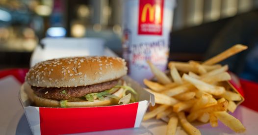 McDonald's teste la vaisselle réutilisable, une réelle avancée