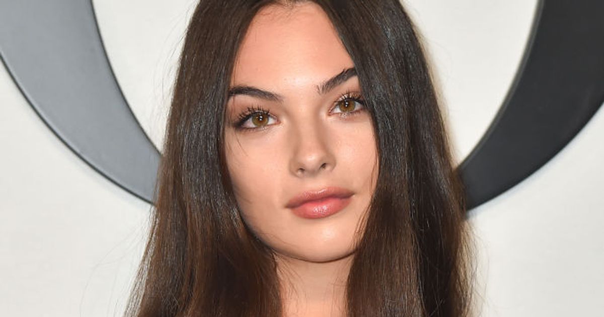 Deva Cassel, sublime avec un brushing lisse au défilé Dior