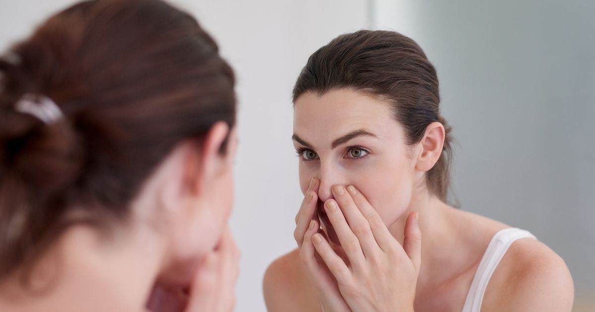 Excès de sébum : comment le traiter ? On répond à vos questions