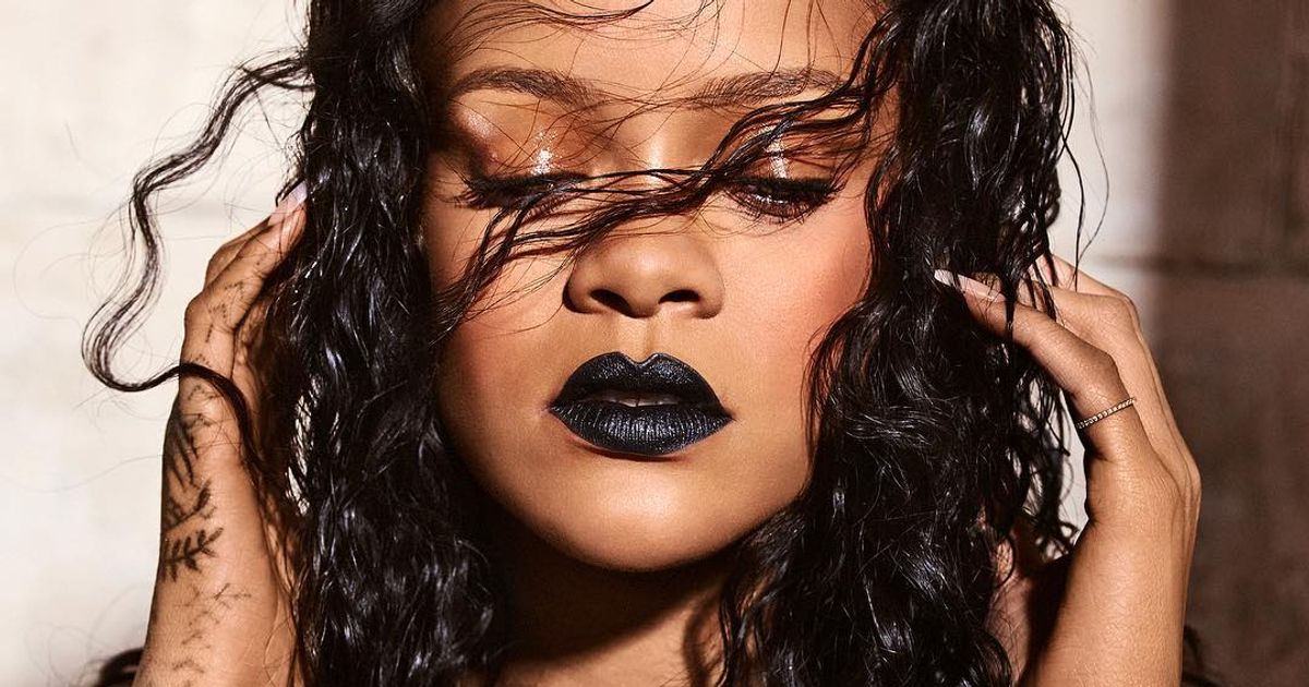 Tendance maquillage : comment porter le rouge à lèvres noir