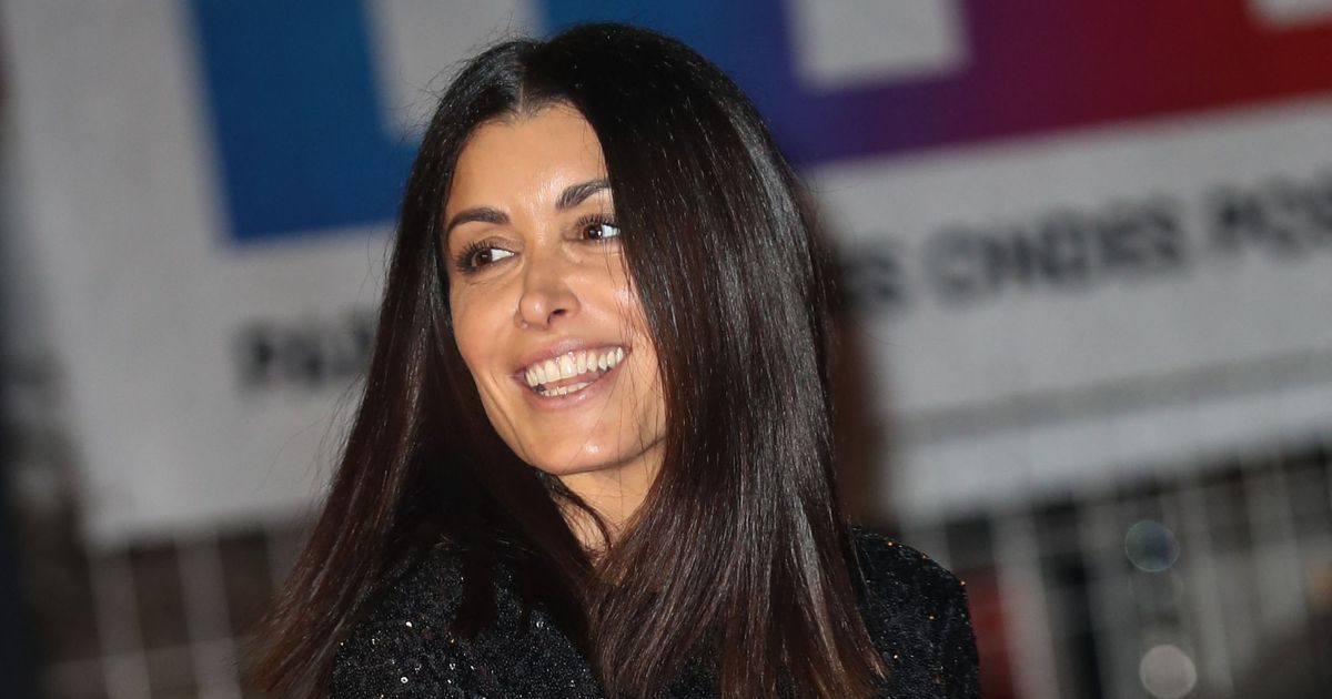 Jenifer : la chanteuse surprend avec une coupe et une couleur inédite