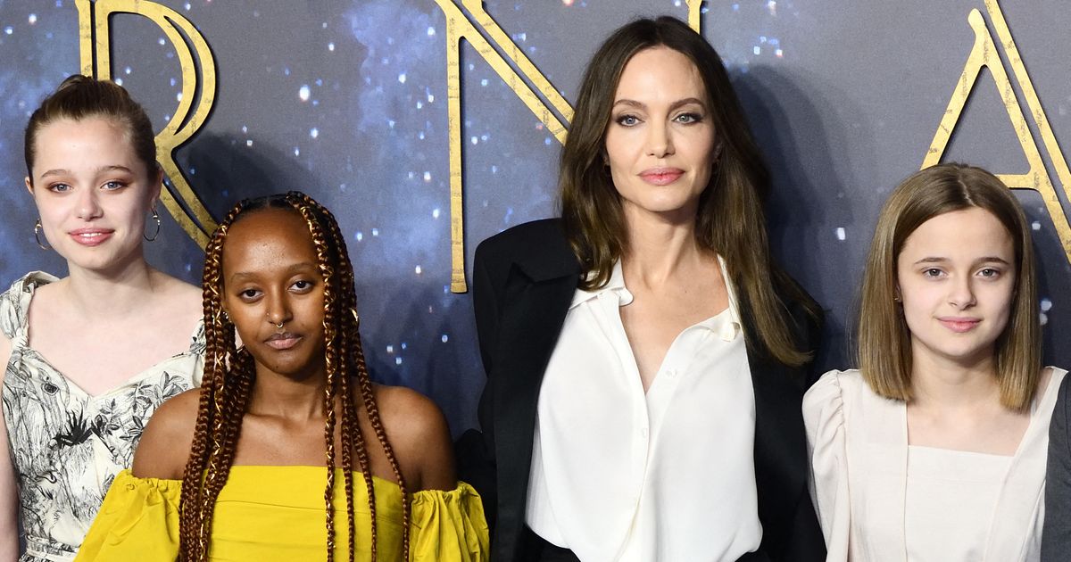 Vivienne Jolie Pitt Sosie De Sa Mère Angelina Jolie Et De Sa Sœur Shiloh