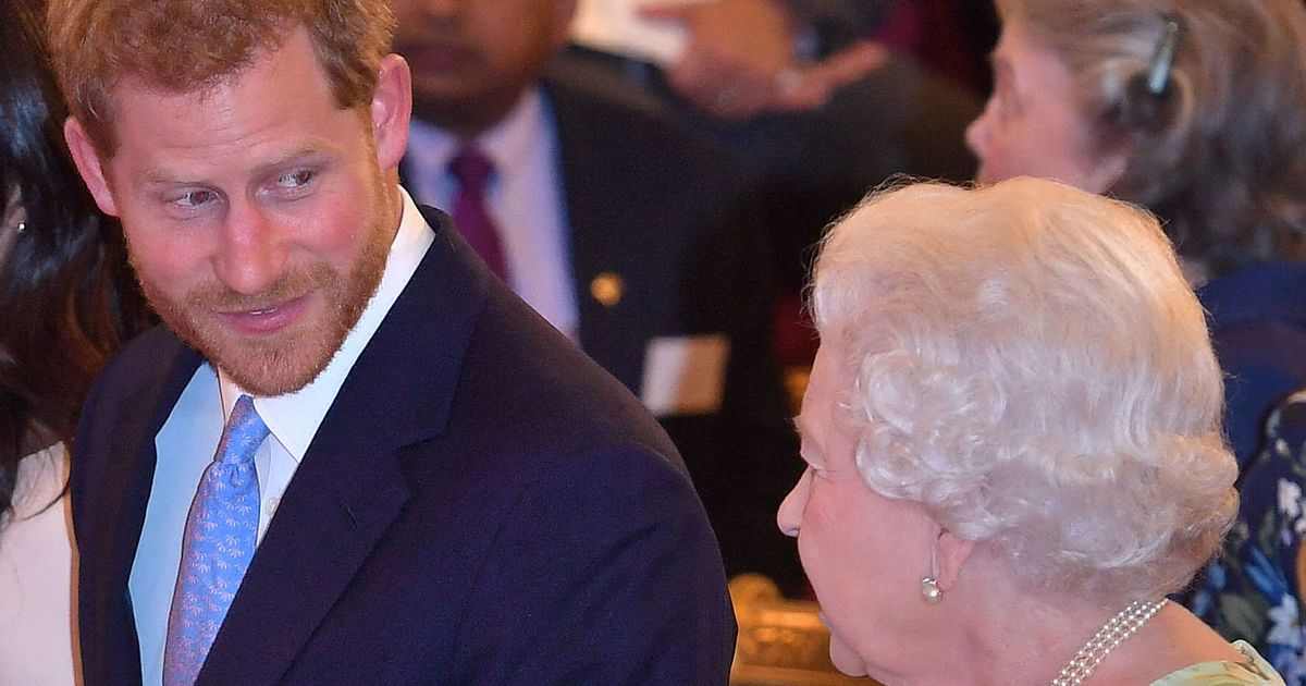 Prince Harry : le message vocal hilarant qu'il a laissé à la reine dévoilé Prince Harry : le message vocal hilarant qu'il a laissé à la reine dévoilé