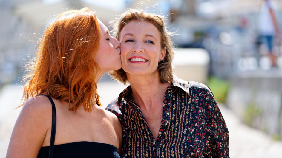 Alexandra Lamy (Touchées) : ce rituel beauté qu’elle partage avec sa fille Chloé Jouannet