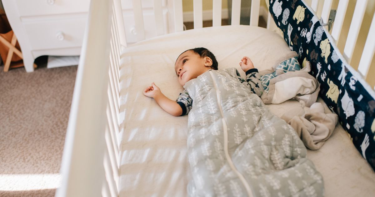 Bébé : à quel âge faut-il arrêter la gigoteuse Bébé : à quel âge faut-il arrêter la gigoteuse