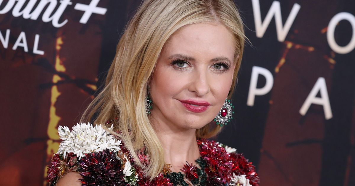 Sarah Michelle Gellar (Buffy contre les vampires) glamour avec une ...