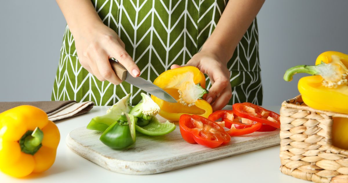 Épépiner un poivron sans mettre des pépins partout, c’est facile grâce ...