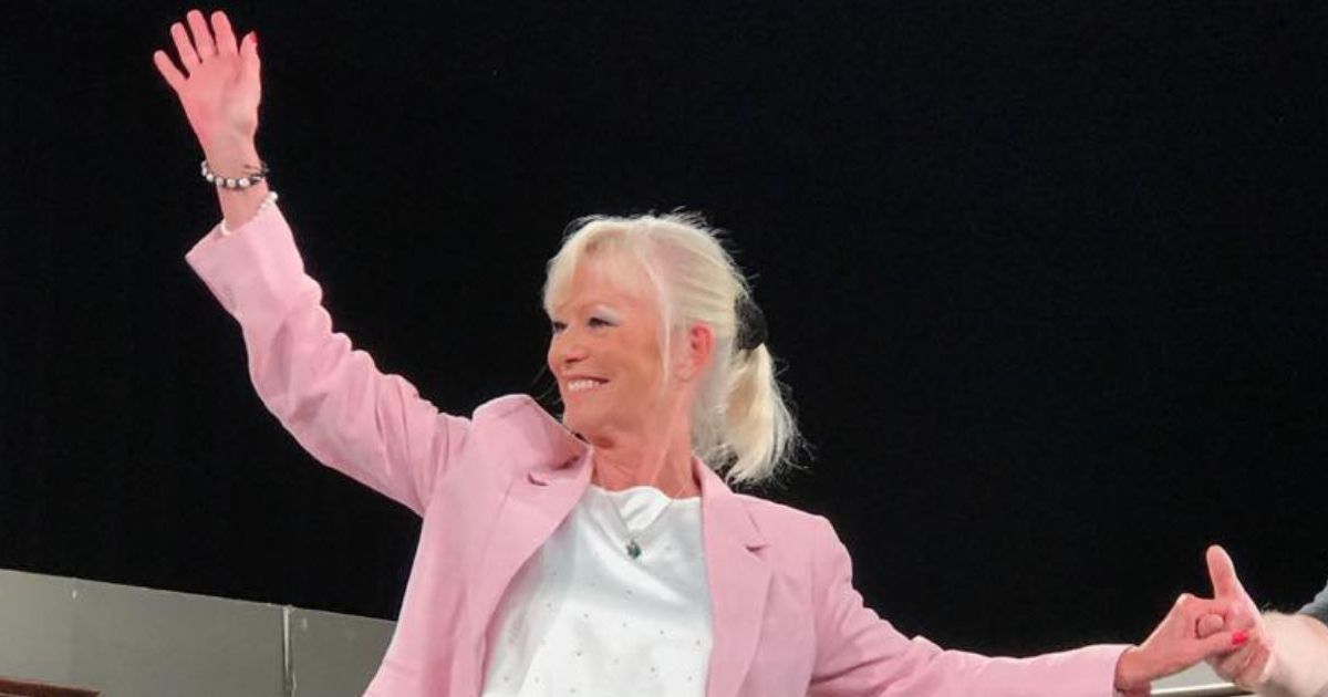 Evelyne Leclercq (Tournez manège) évoque ses jeunes conquêtes : "Des ...