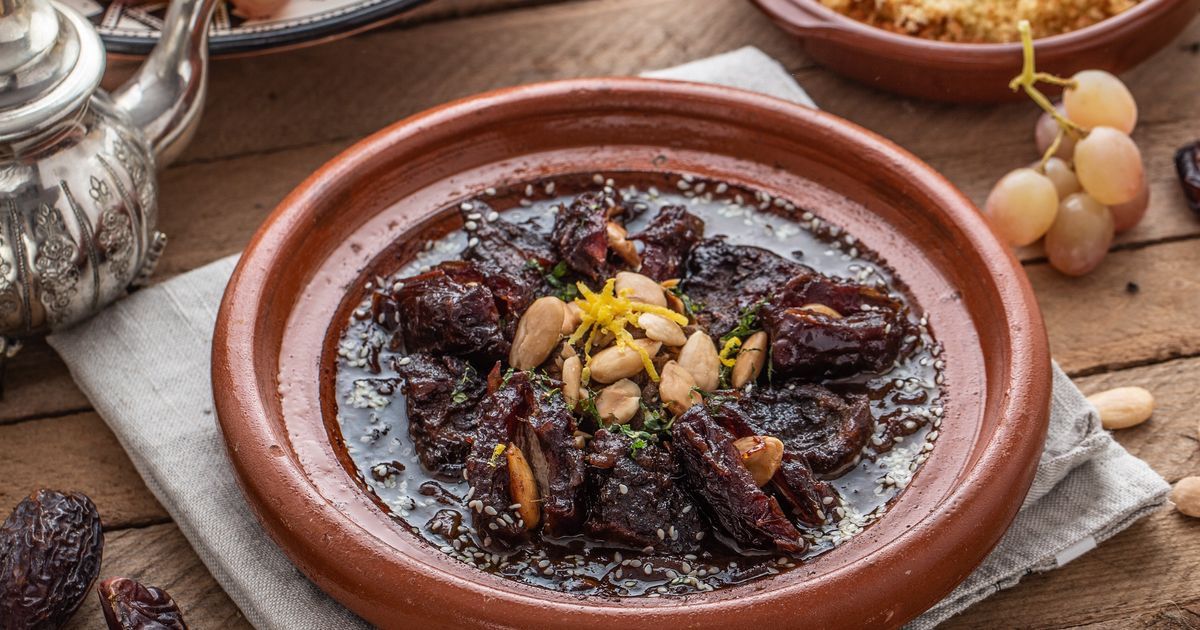 "Le Maroc à portée de main" : voici la meilleure recette de tajine aux ...