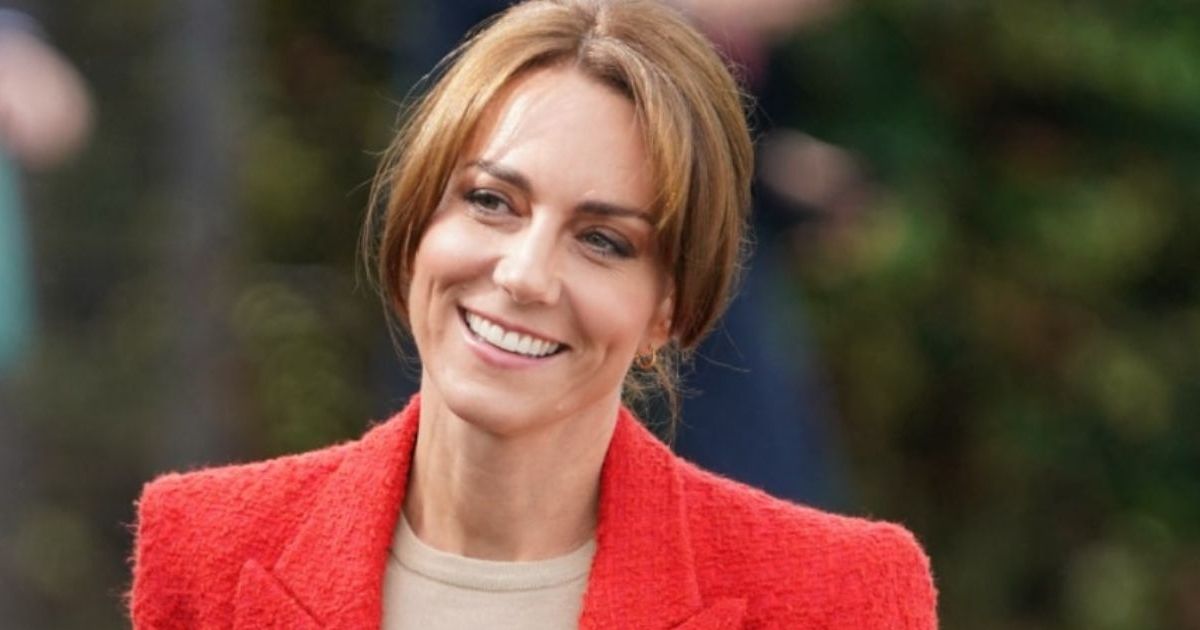 Kate Middleton de sortie avec un blazer rouge Zara qui confirme la ...