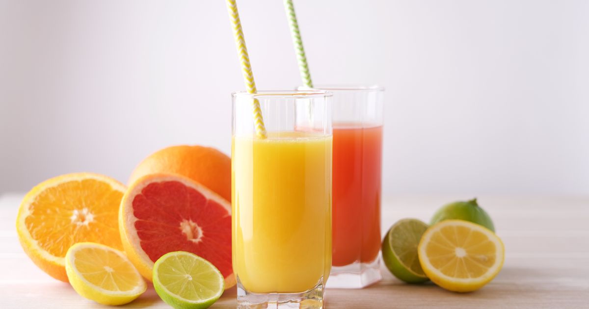 Est-ce vraiment une bonne idée de boire du jus de fruits tous les matins
