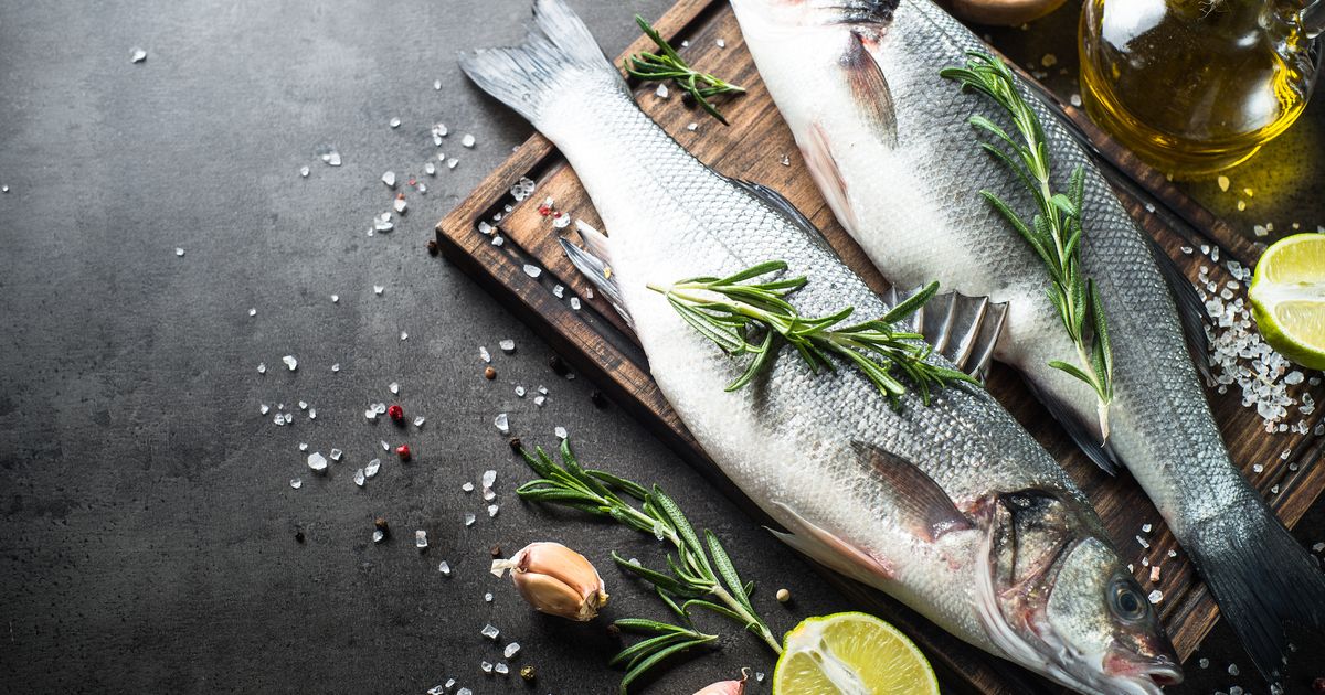 Ce chef étoilé dévoile 4 astuces pour cuisiner le poisson à la perfection
