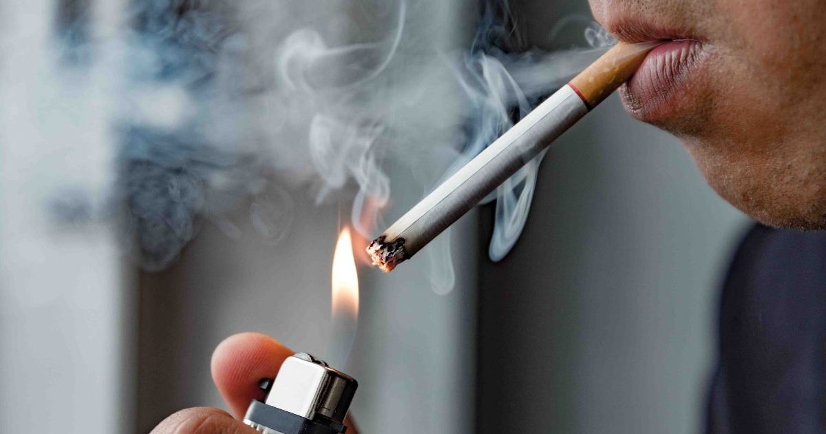 Cette habitude quotidienne à prendre pour vous aider à arrêter de fumer ...