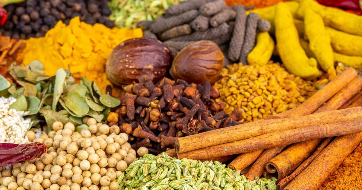 Voici les 4 épices pour affronter l'hiver selon une nutritionniste