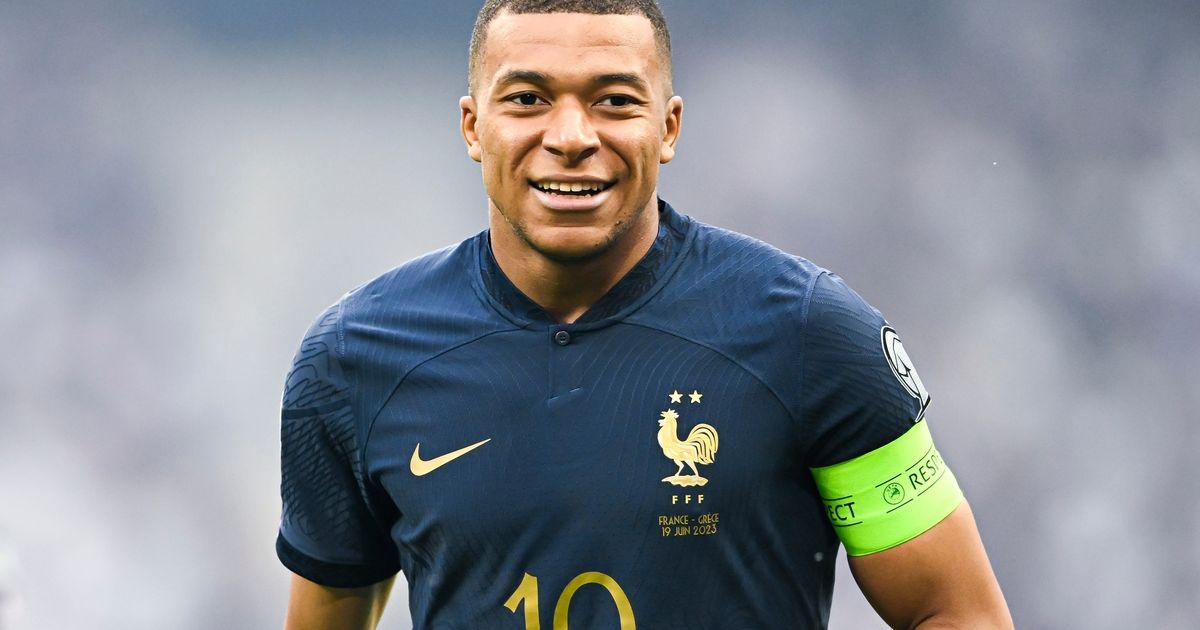 Kylian Mbappé : sa nouvelle maison en Espagne de 1200 m2 avec un cinéma ...