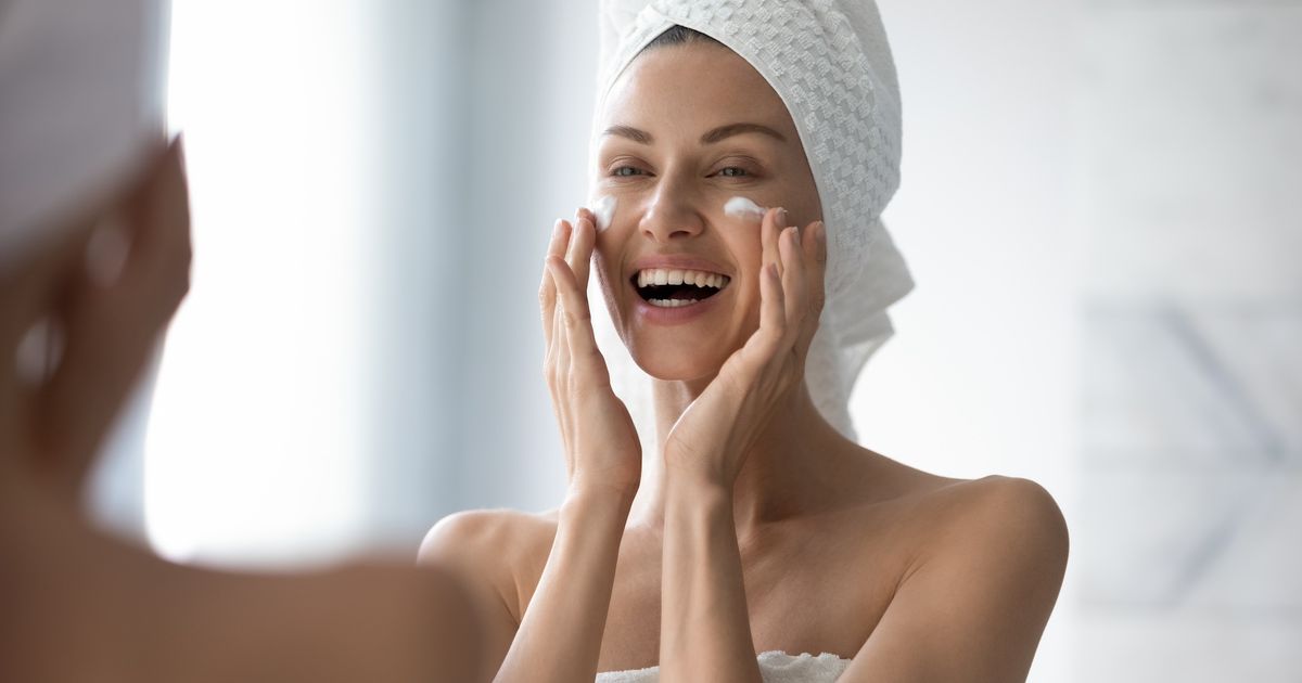 Routine beauté : voici le temps à attendre entre l'application de ...