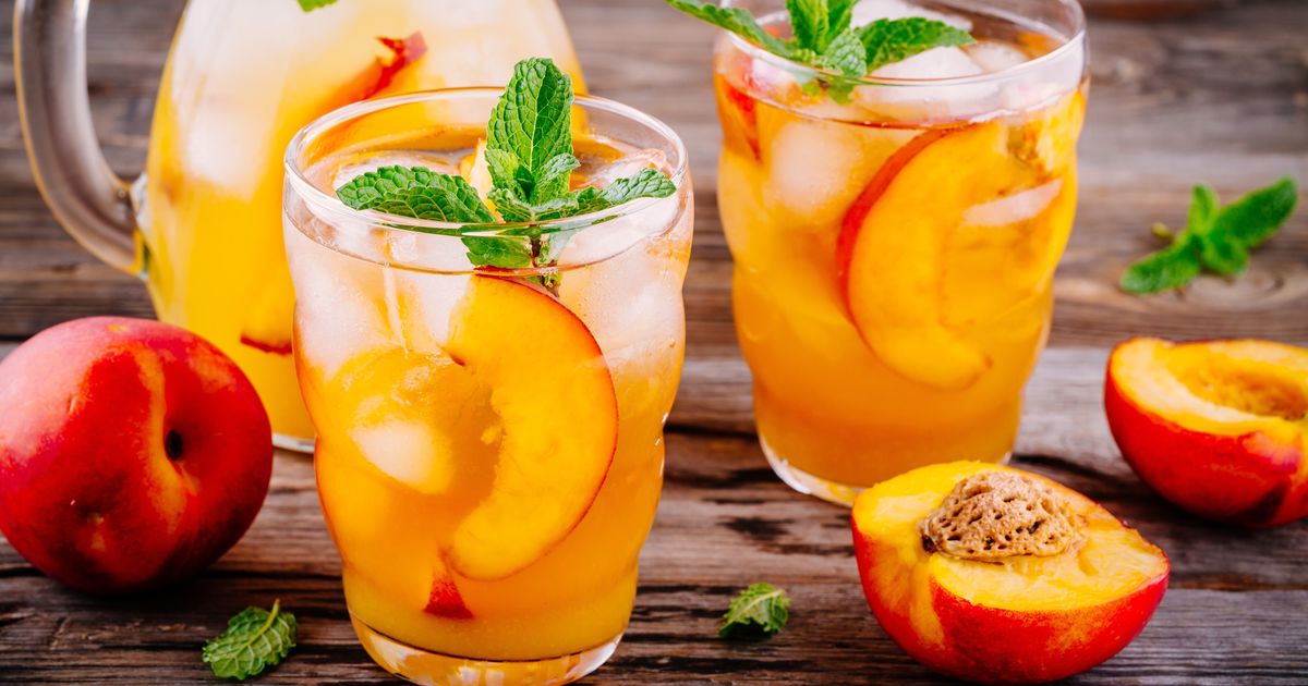 Cocktail en 2 ingrédients, voici comment réaliser le peach frosé pour ...