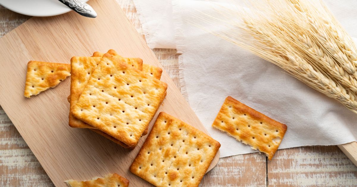 Préparez vos crackers apéritifs maison grâce à cette super recette à ...