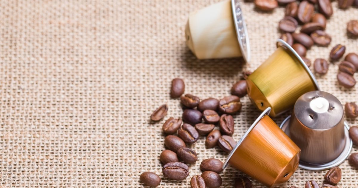 Pourquoi vous ne devriez plus jeter vos capsules de café usagées à ...