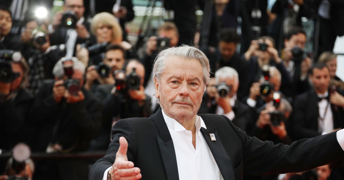 Mort d'Alain Delon : Paul Belmondo, Michel Drucker... Voici ceux ...