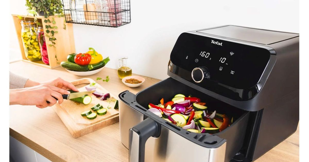 Le prix de ce Airfryer Tefal à la capacité XXL est en chute libre sur Lidl