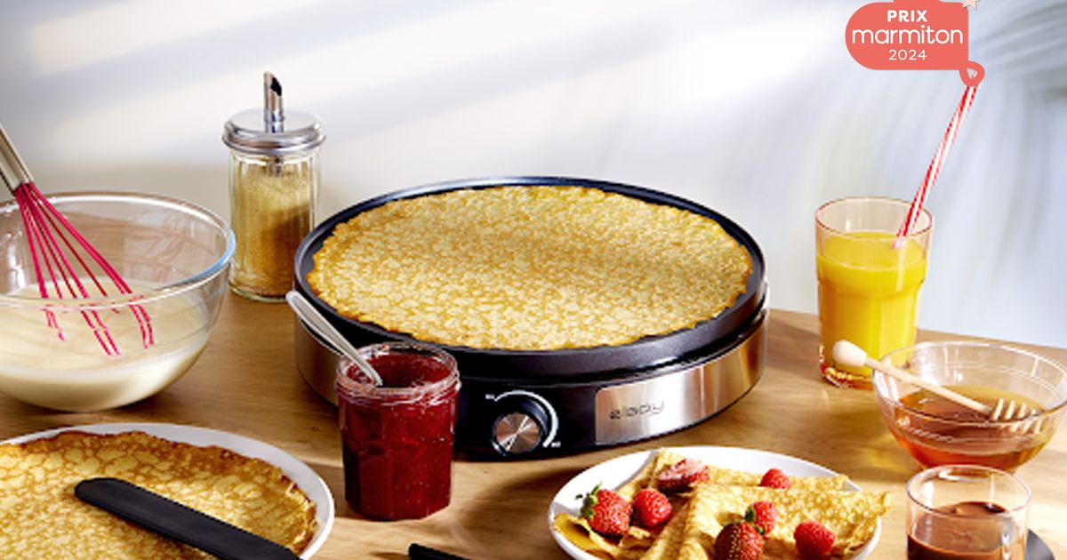 Grâce à cette crêpière à la plaque réversible, devenez un maître crêpier