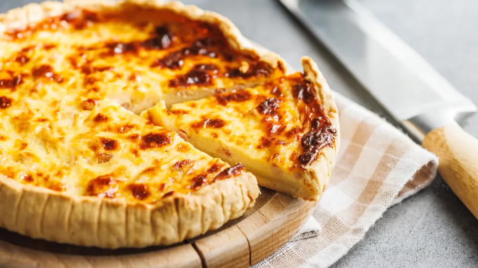 Vous allez adorer réaliser cette recette de quiche lorraine au Airfryer ...