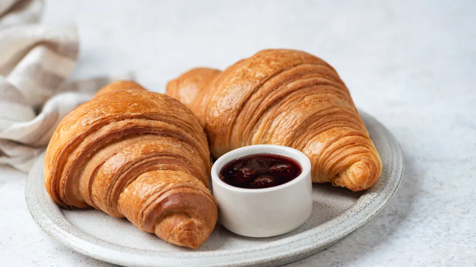 2 ingrédients c'est tout ce qu'il faut pour ces croissants maison express