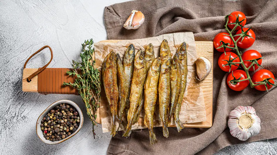Moins connu que la sardine, ce petit poisson rempli de bienfaits et ...
