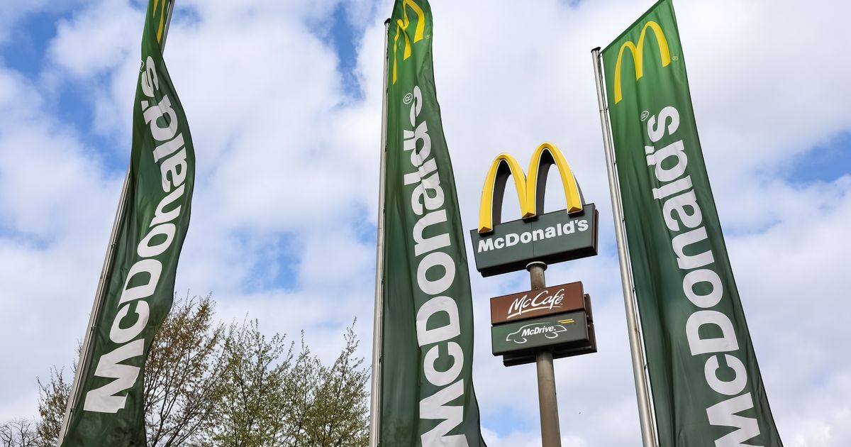 McDonald's : pourquoi le logo de ce célèbre fast-food est passé du ...