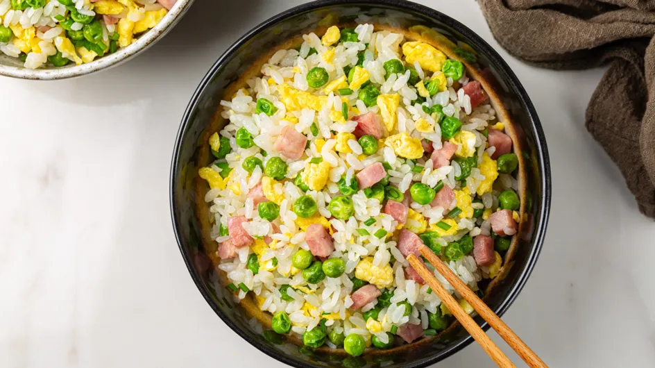 Riz cantonais : il devient trop pâteux ? Voici comment retrouver le ...