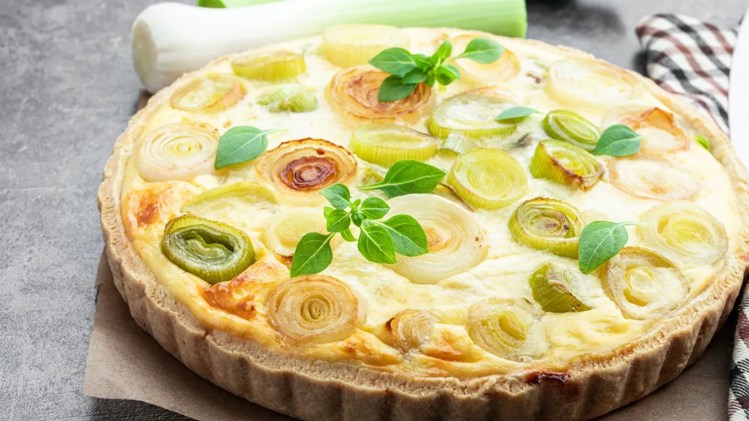 Recette incontournable : comment réussir la flamiche aux poireaux, le ...