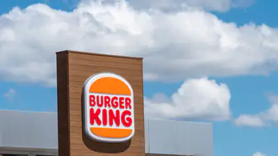 Avis aux fans de Burger King, l'enseigne revisite son célèbre World ...