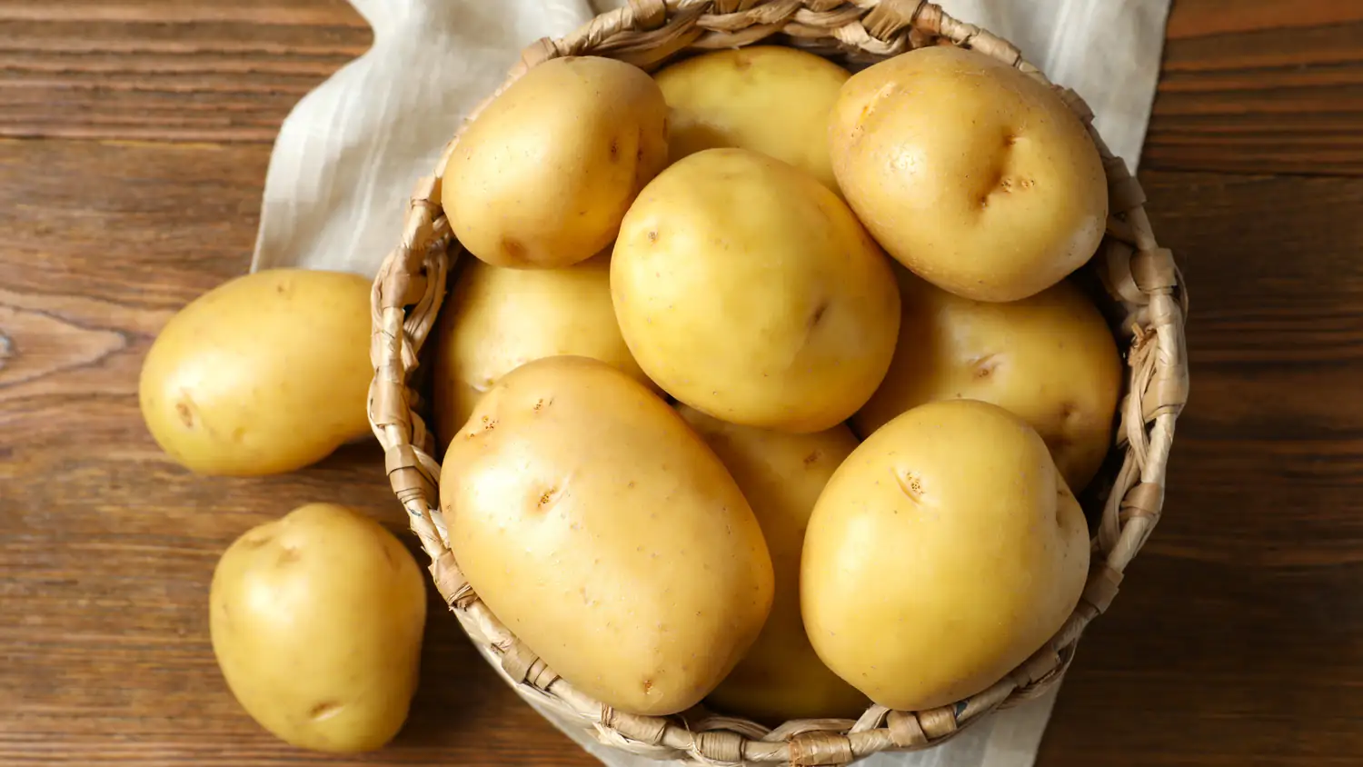 Pommes de terre : oubliez le frigo et le placard, la DGCCRF recommande ...