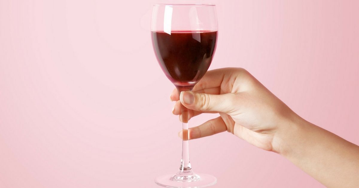 Le vin rouge nous rend plus jolie, en voici la preuve