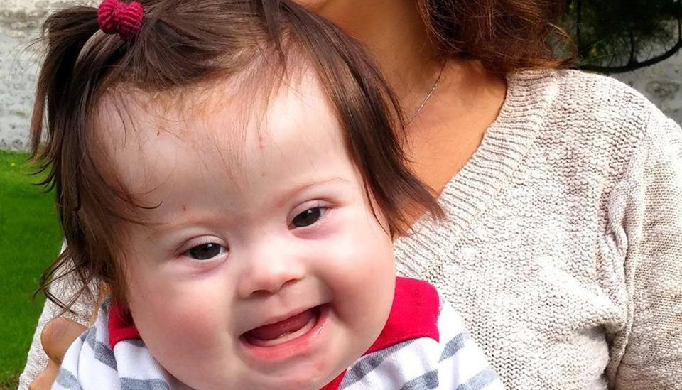 Elle raconte son combat pour inscrire sa fille trisomique