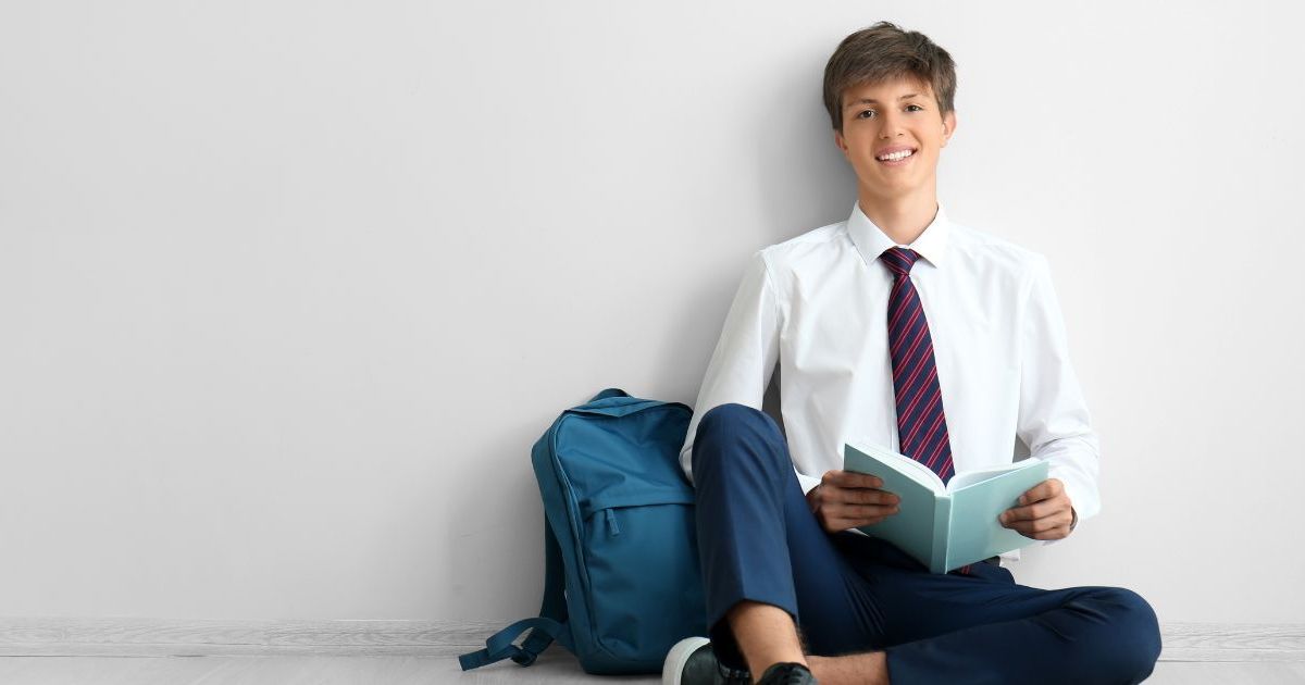 Uniforme à l'école : voici la liste des 59 établissements qui vont l ...